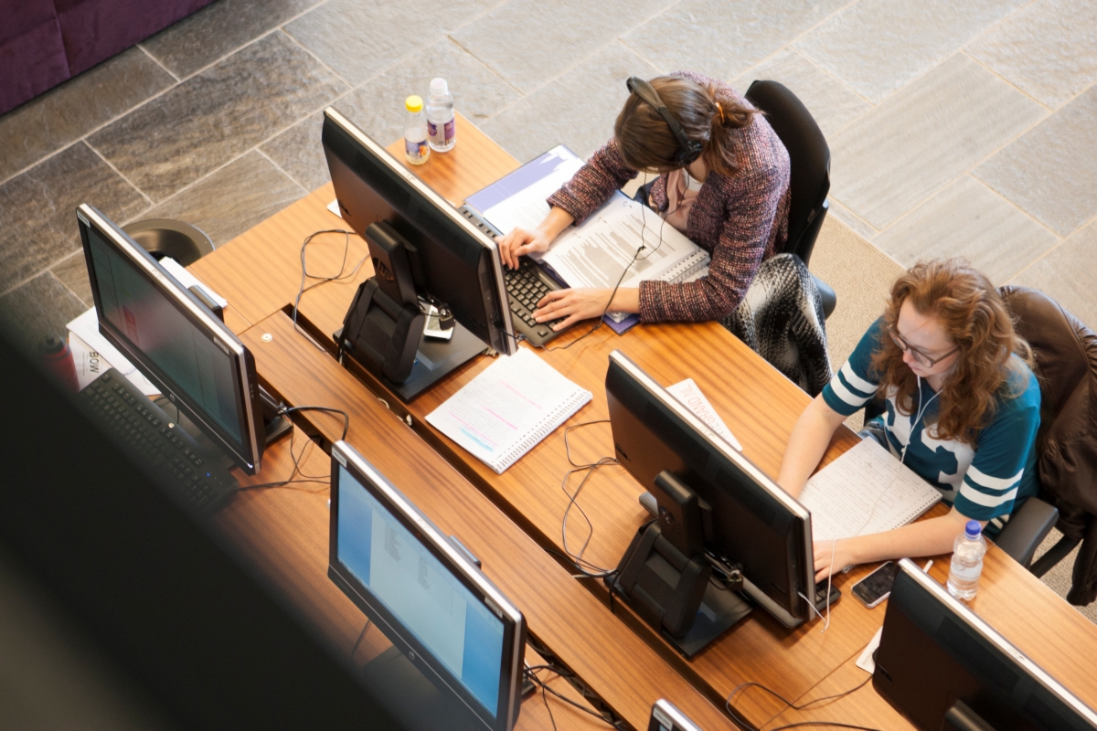Board is searching for solutions for crowded library - Vox magazine