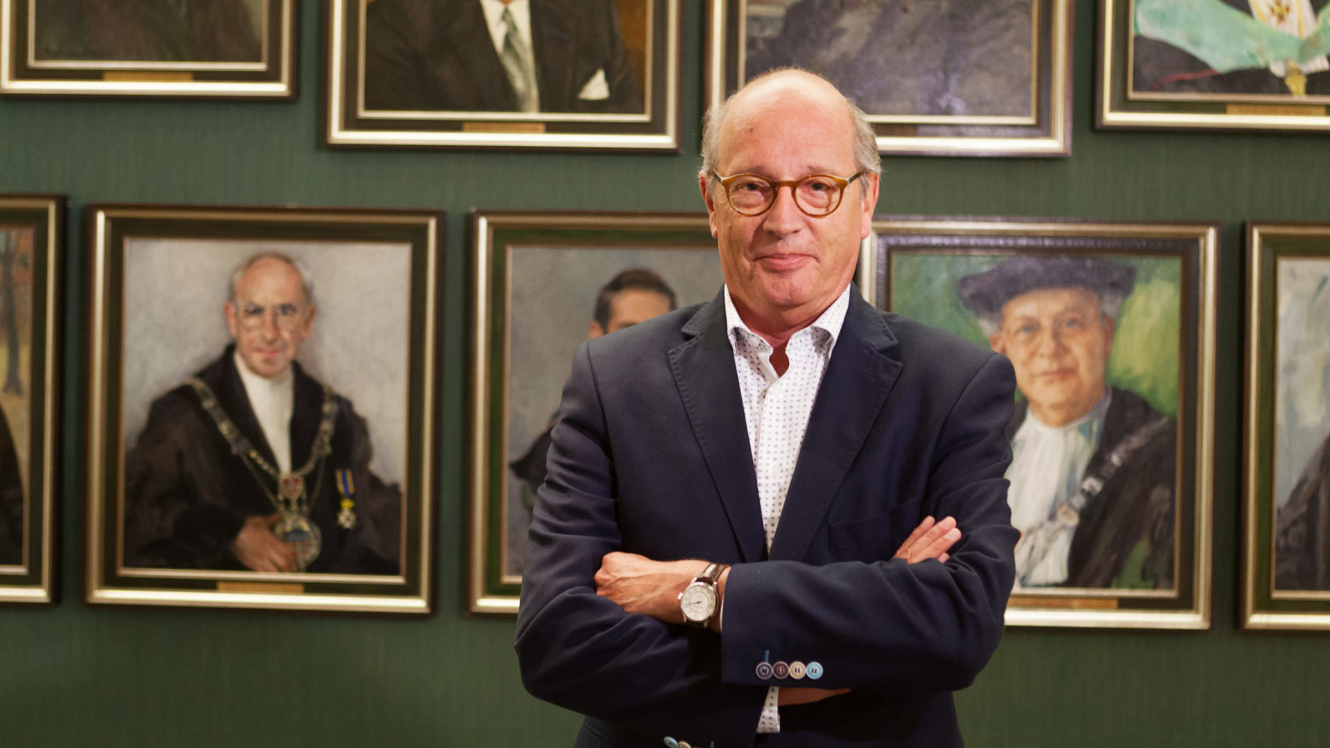 Theo Engelen: ‘Dit is geen sleutelroman’ - Vox magazine