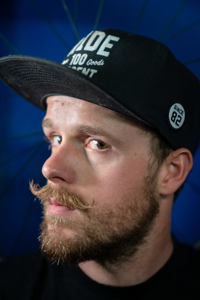 Zomerinterview (1): 24 uur in het wiel van Gosse van der Meer - Vox ...