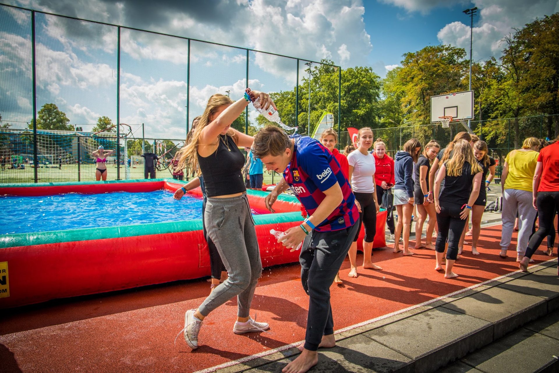 Introductie 2020: zelfs de sportdag gaat online - Vox magazine