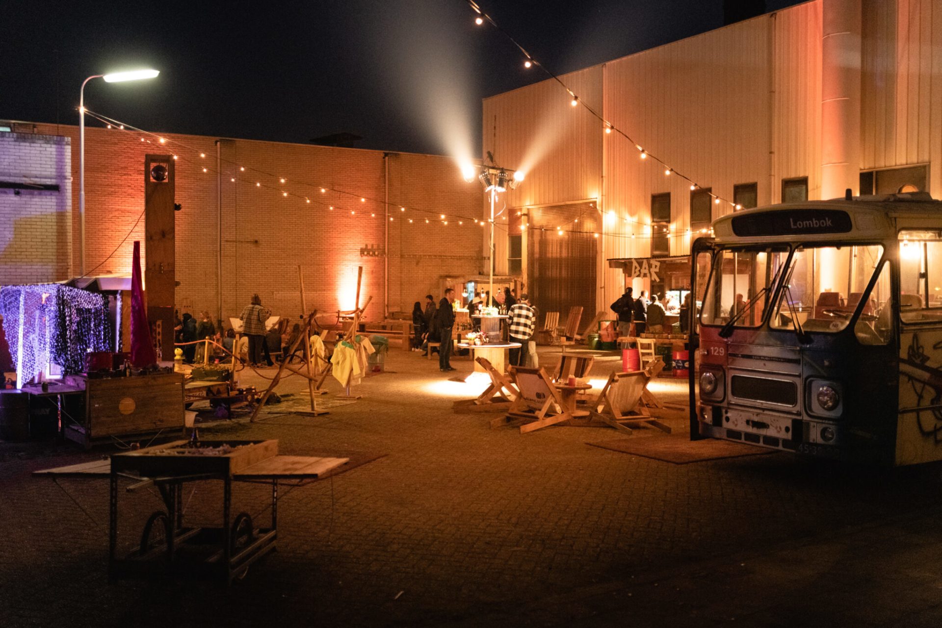 De vrijheid en de toekomst vieren bij driedaags cultuurfestival - Vox ...