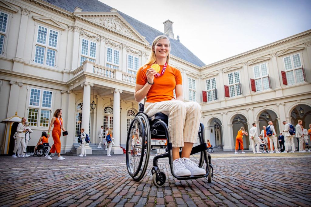 Tweede gouden medaille ligt in het verschiet voor studente Julia van ...