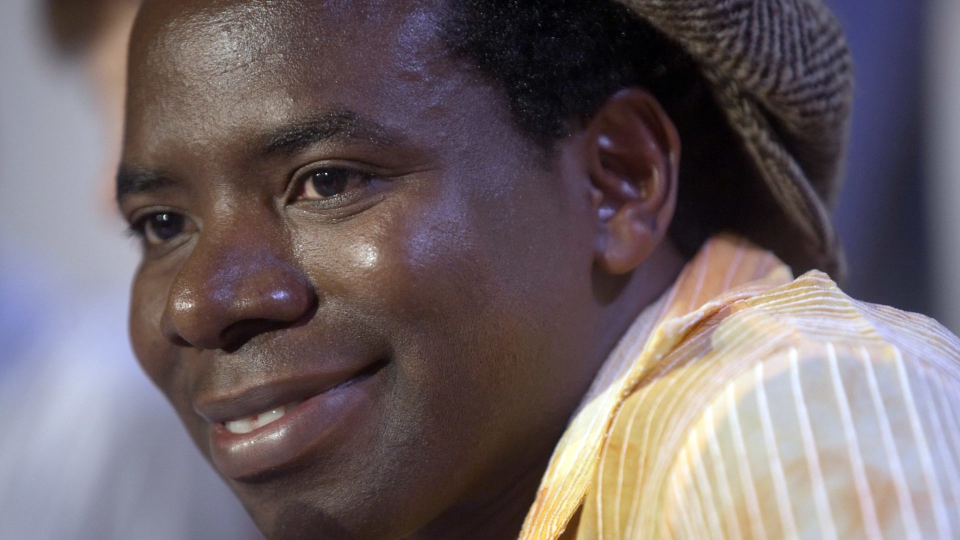 Auteur Vamba Sherif: 'Afrikanen kunnen hun eigen verhaal vertellen ...