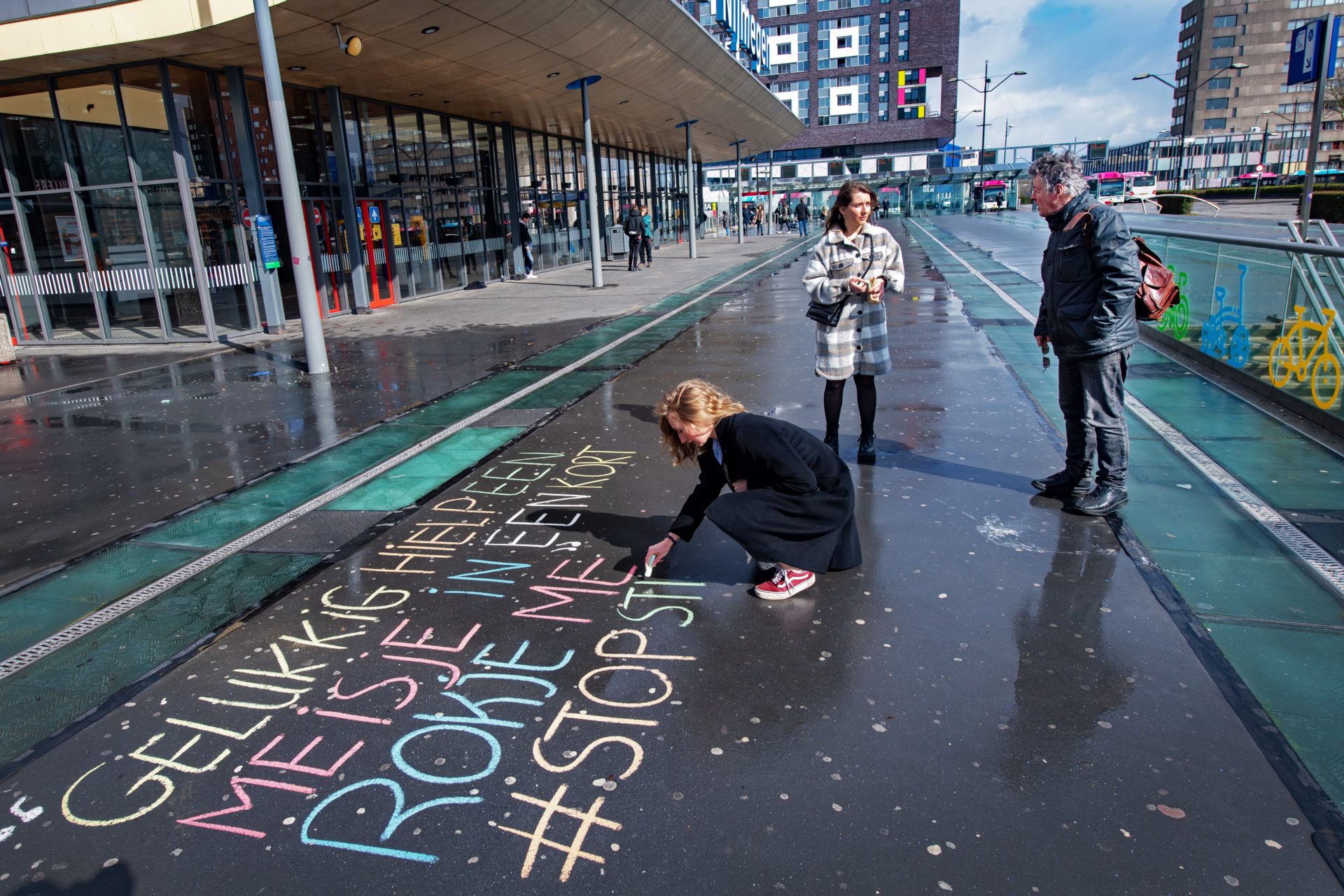 Participate in the Vox survey on transgressive behaviour - Vox magazine