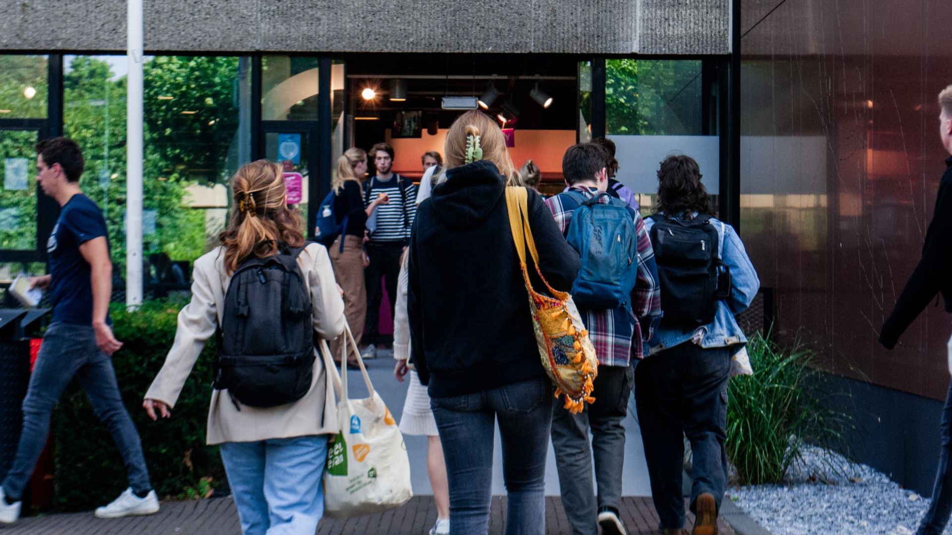 Voor het eerst in tien jaar wordt de Radboud Universiteit een beetje ...