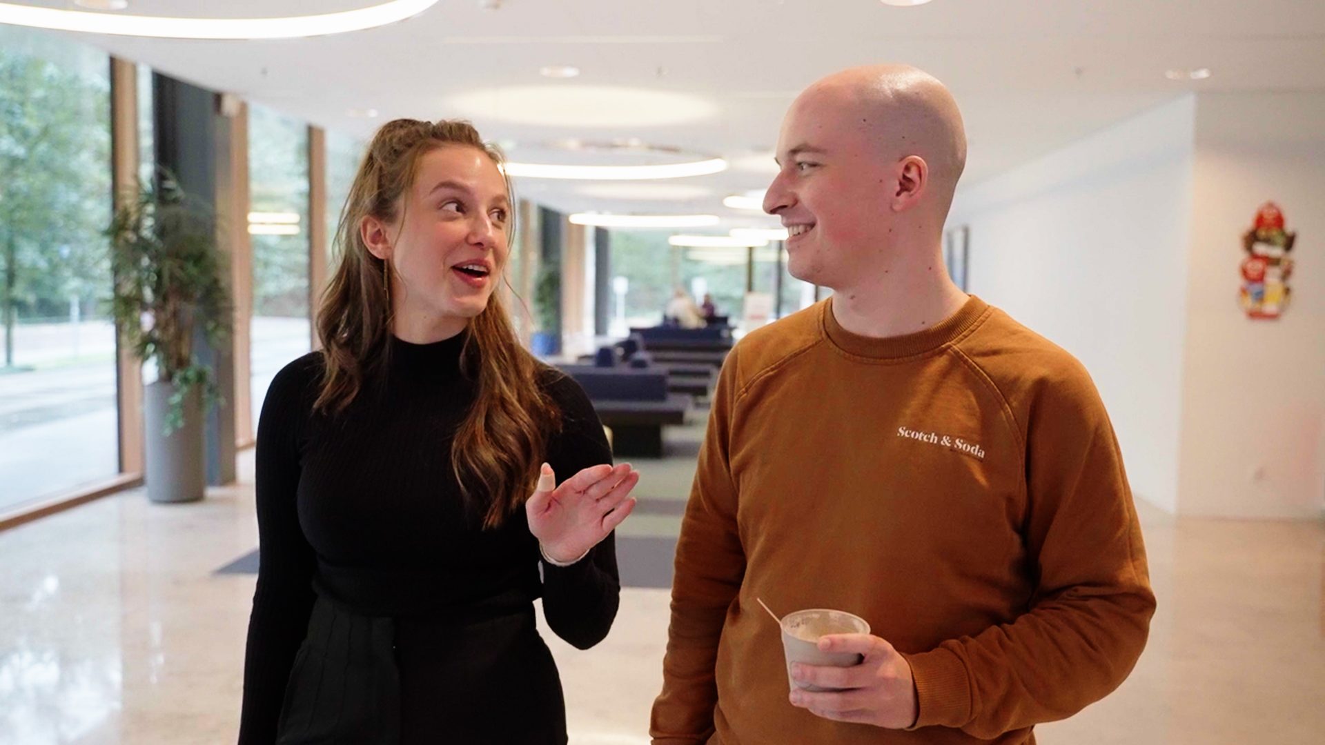 Inflatie eist creativiteit van studenten: 'Douchen doe je maar in de ...