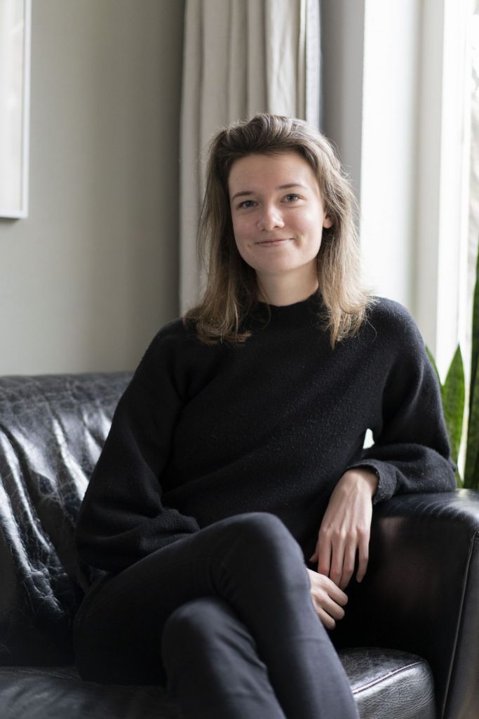 Zieke student Lisa is de dupe van wegvallen weblectures: ‘Daar help je ...