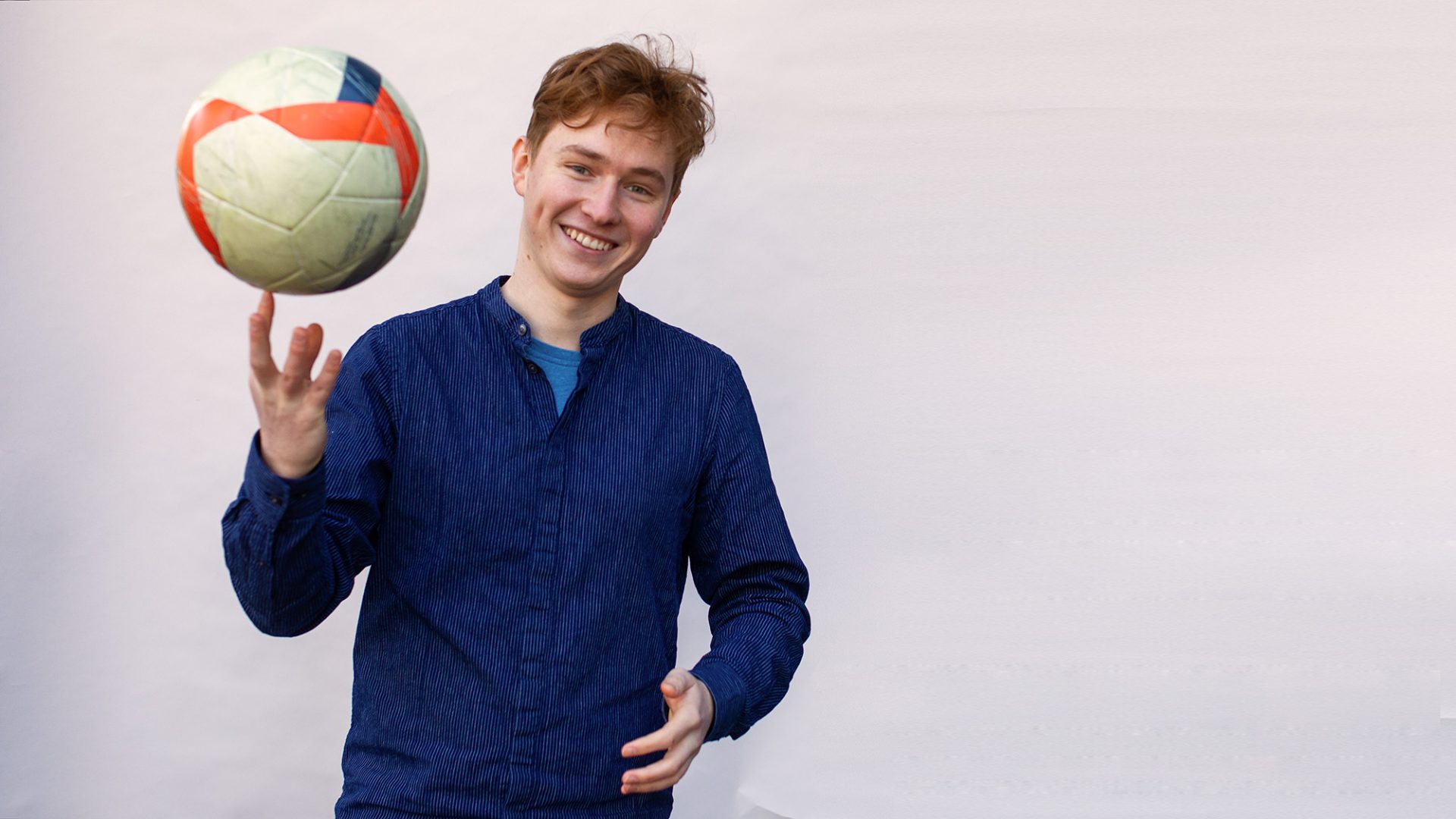 The Twelfth Player - Vox magazine