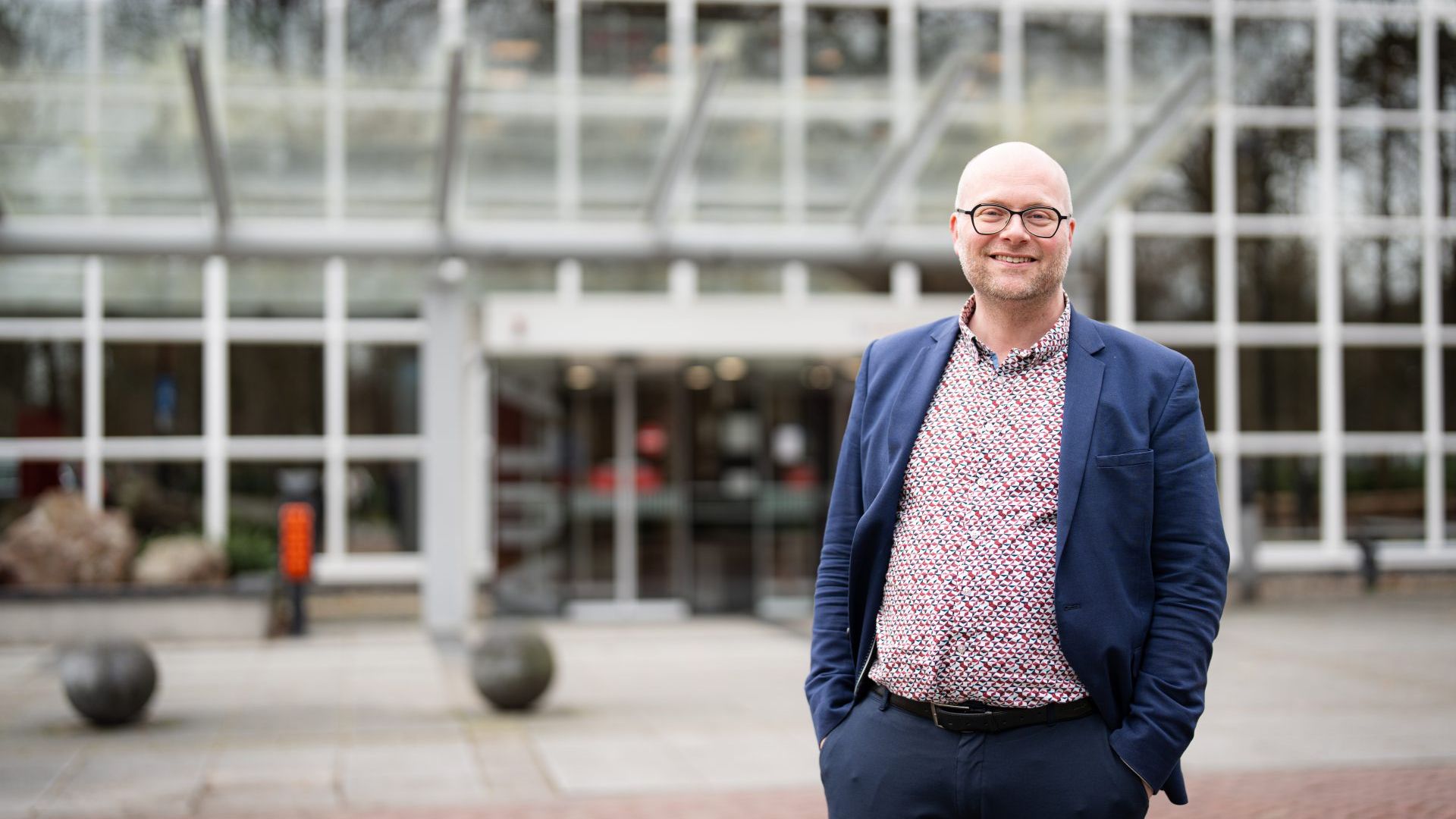 Na 28 jaar aan 'zijn' universiteit, breekt Pepijn Oomen een lans voor ...