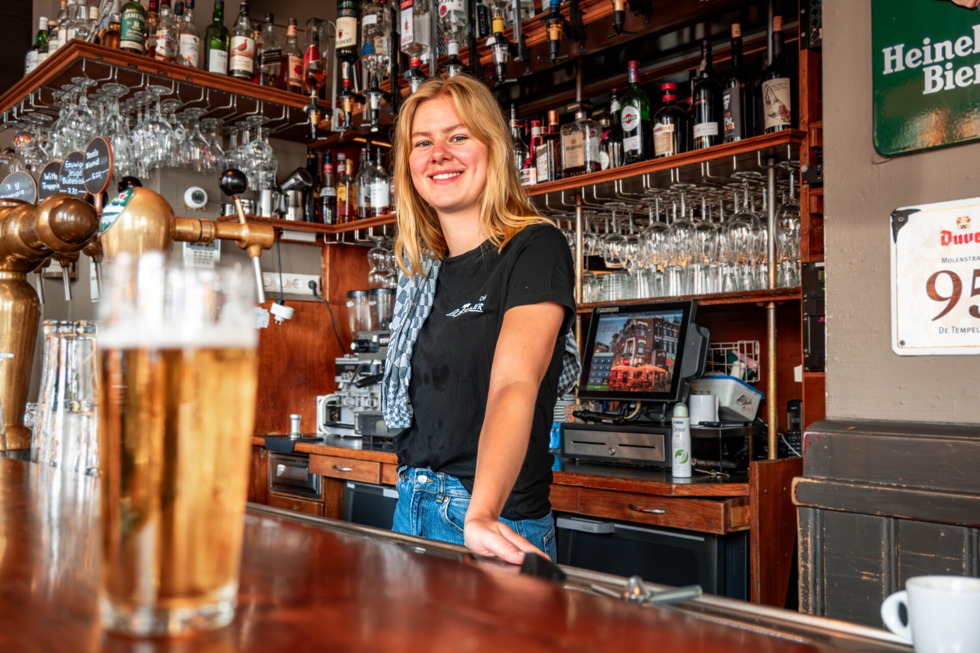 Op date in Café de Tempelier: ‘Het is altijd even afwachten of ze hun ...