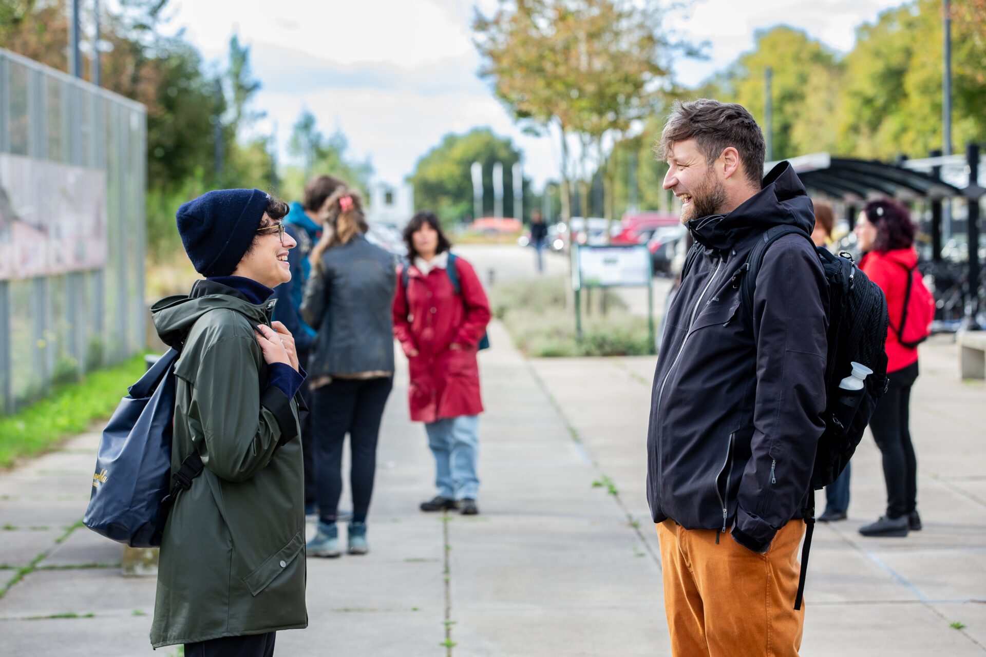 Wandelclub voor jonge wetenschappers: 'Samen wandelen is zoveel beter ...
